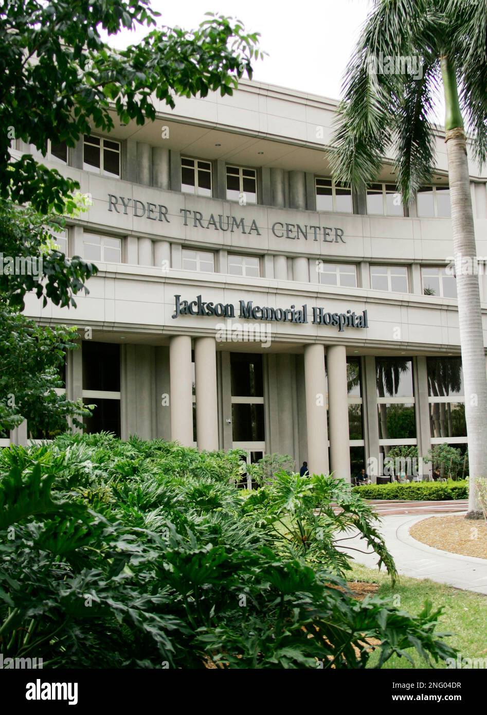 The entrance to Jackson Memorial Hospital's Ryder Trauma Center is ...