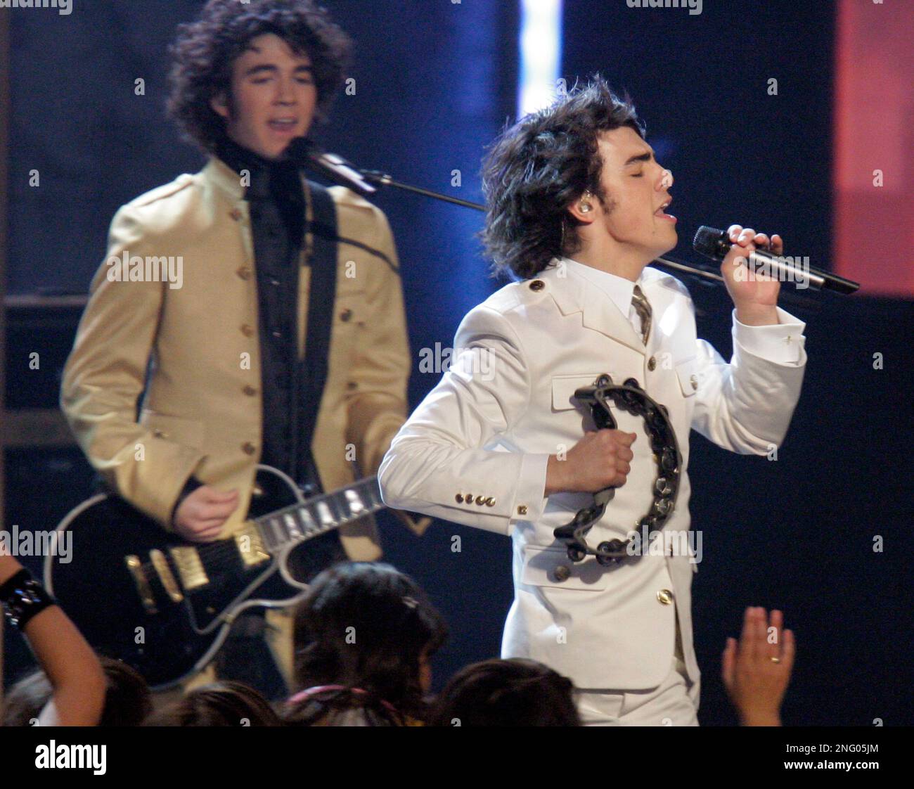 Jonas Brothers perform at the American Music Awards in Los Angeles on ...