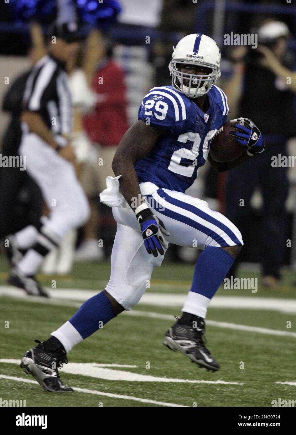 Indianapolis Colts defensive back Dante Hughes (20) runs for yards in ...