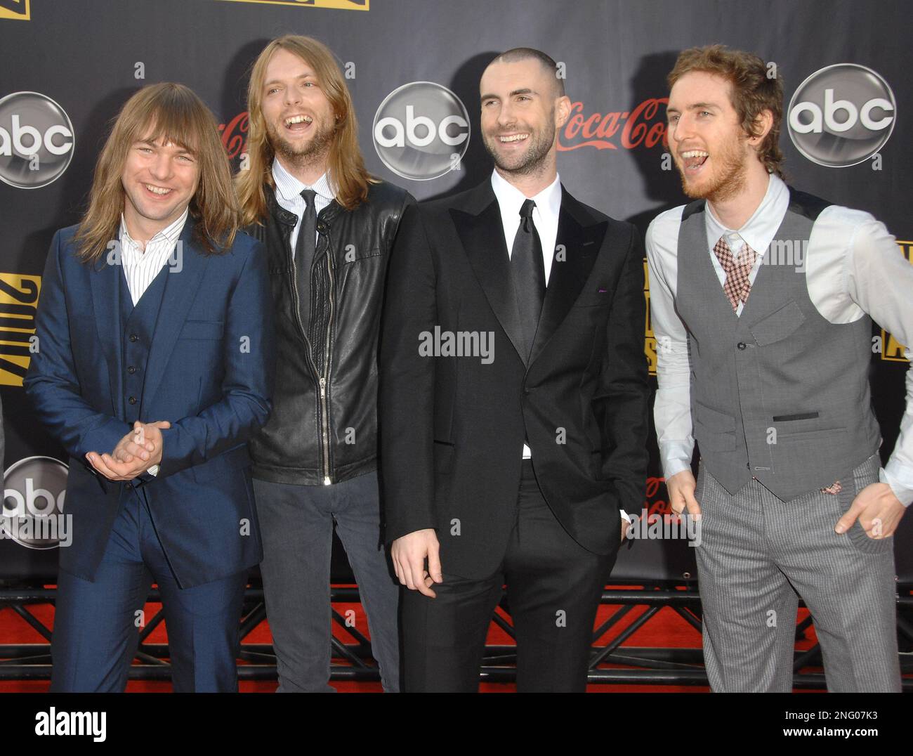 Maroon 5 arrive at the American Music Awards in Los Angeles on Sunday ...