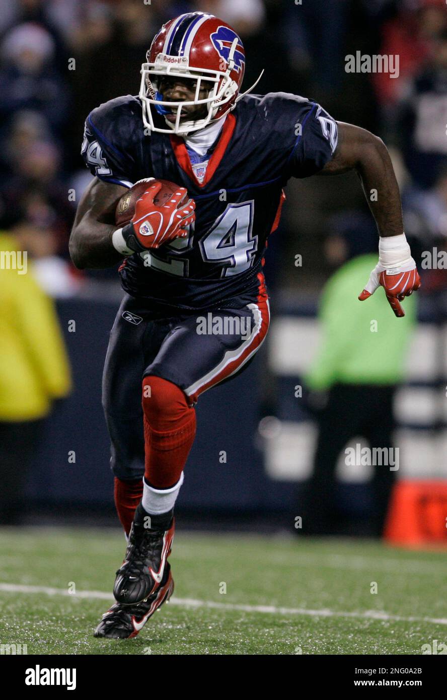 Buffalo Bills' Terrence McGee runs on a kickoff against the New England ...