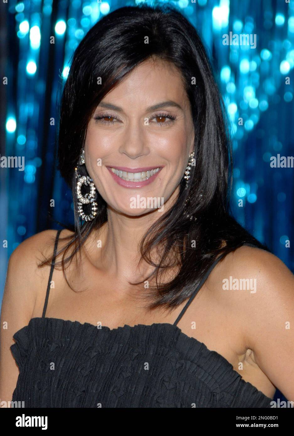 Actress Teri Hatcher poses on the press line at the world premiere of ...