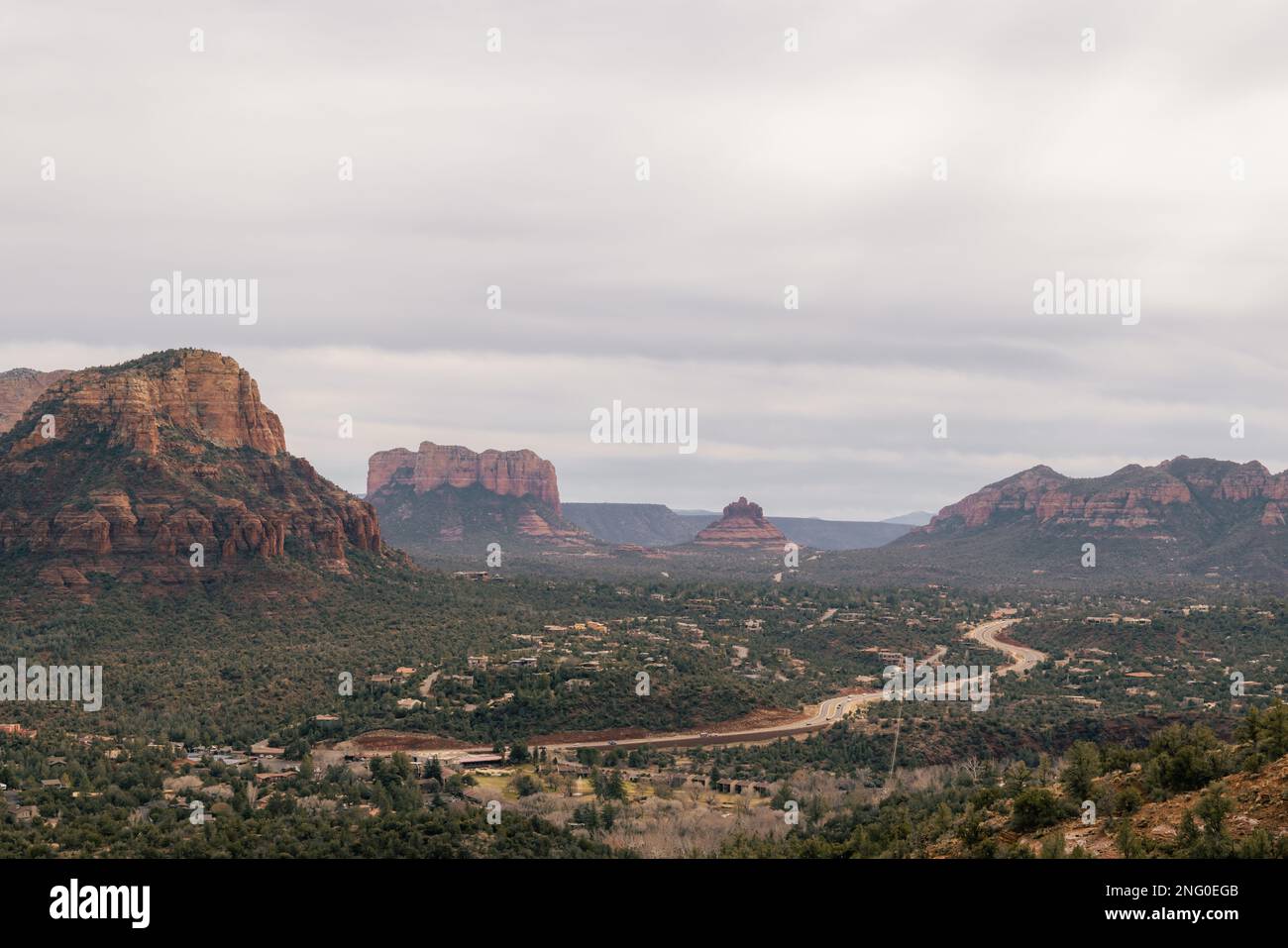 Sunset viewpoint in Sedona Arizona as seen from Airport Mesa Vortex ...
