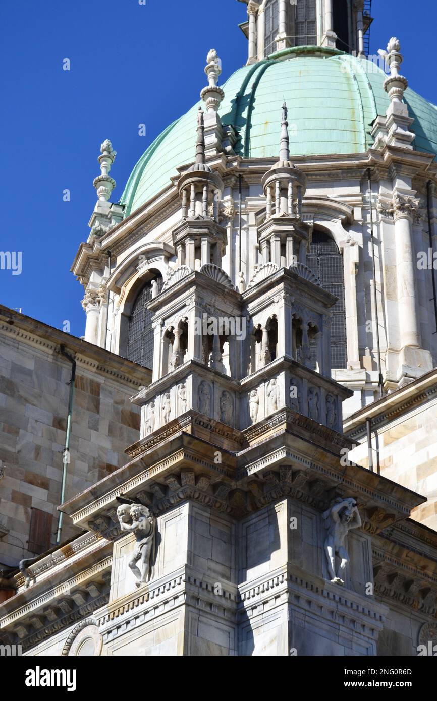 Duomo di Como (Cathedral of Como) in Como, Italy Stock Photo - Alamy