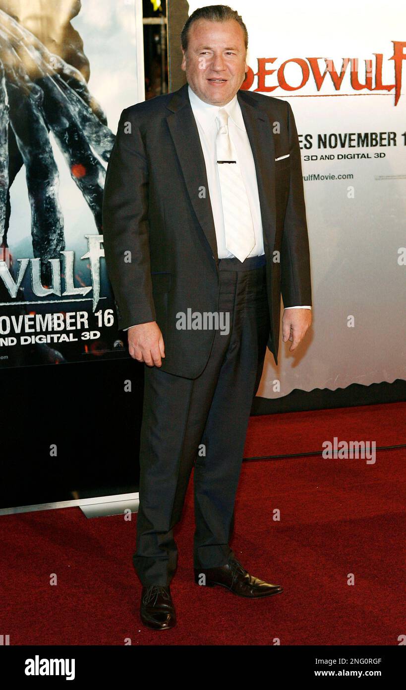 Ray Winstone arrives at the premiere of "Beowulf" in Los Angeles on ...