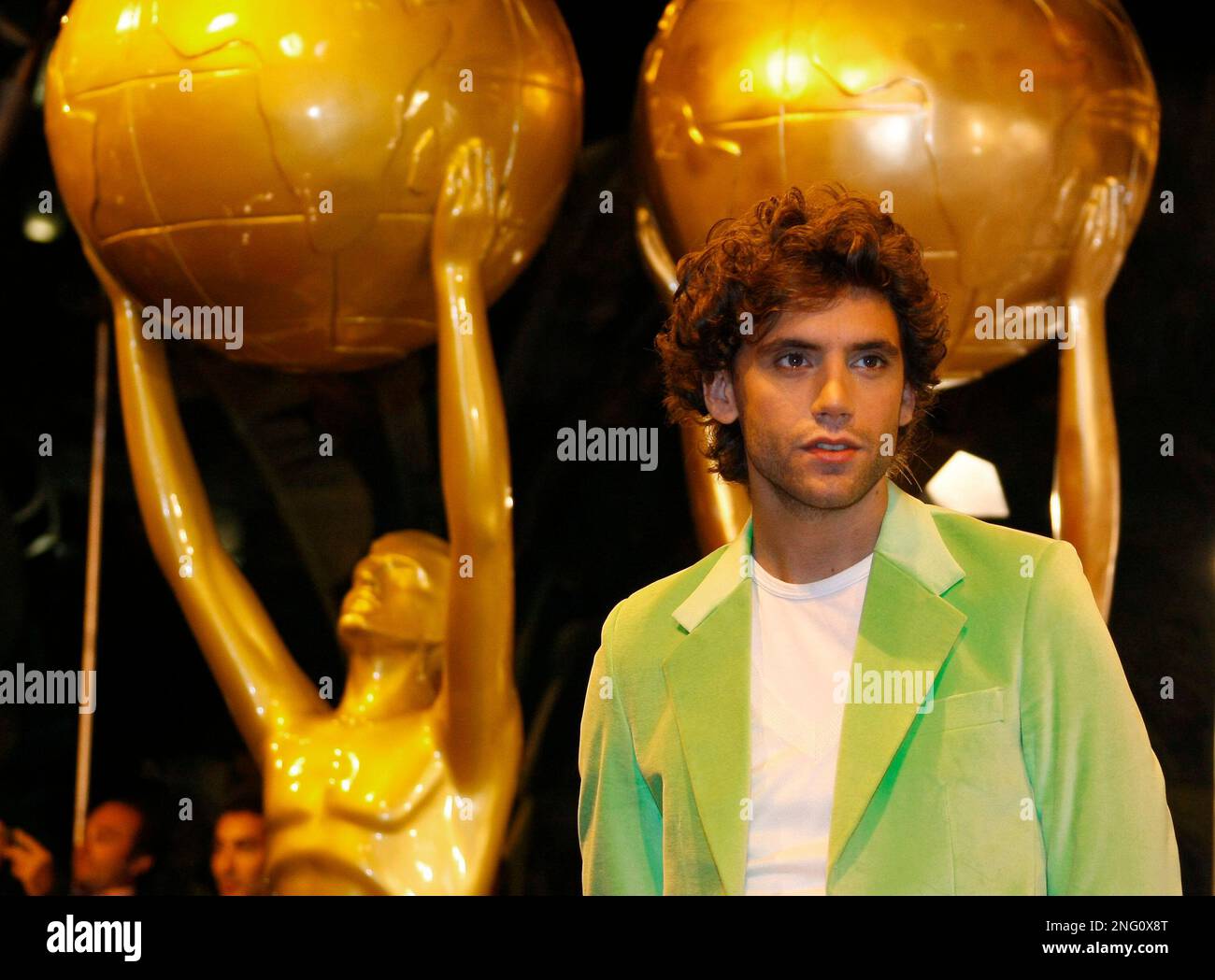 Lebanese born singer Mika arrives at the 2007 World Music Awards at the ...