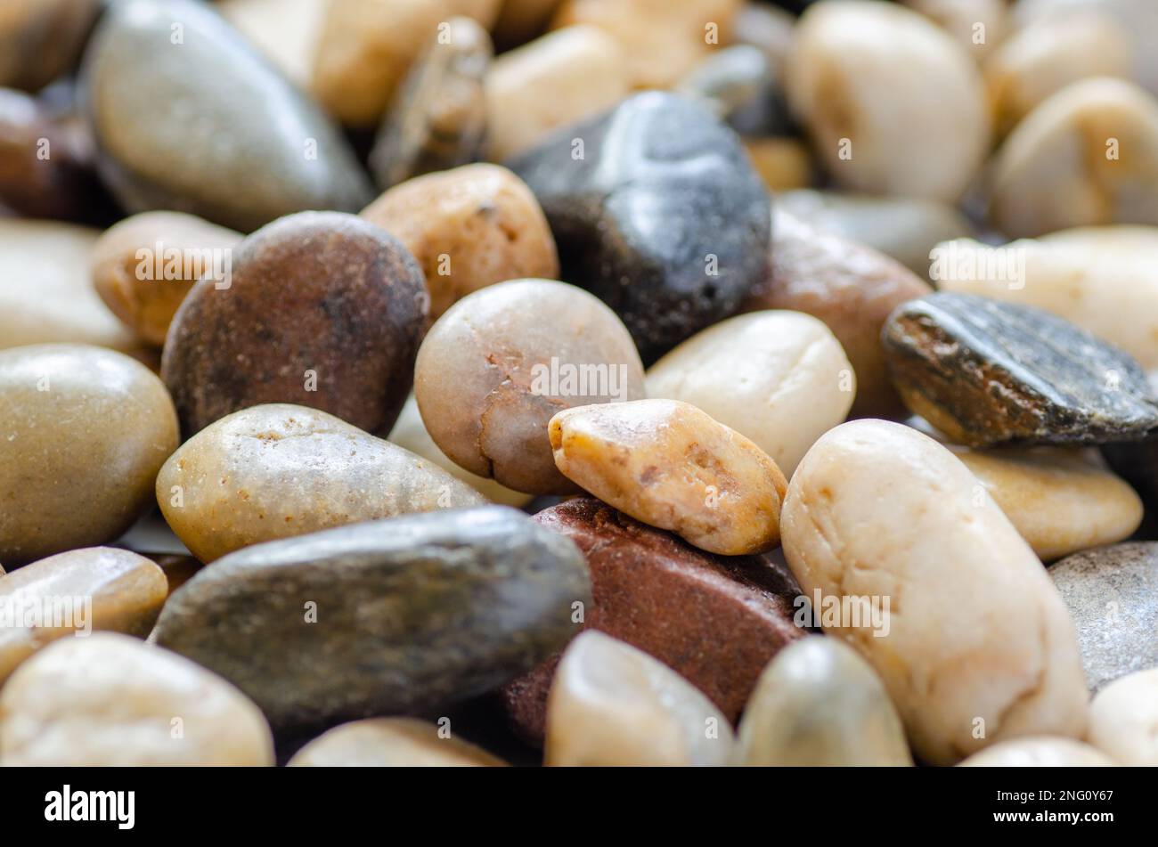 Pile of polished stones hi-res stock photography and images - Alamy