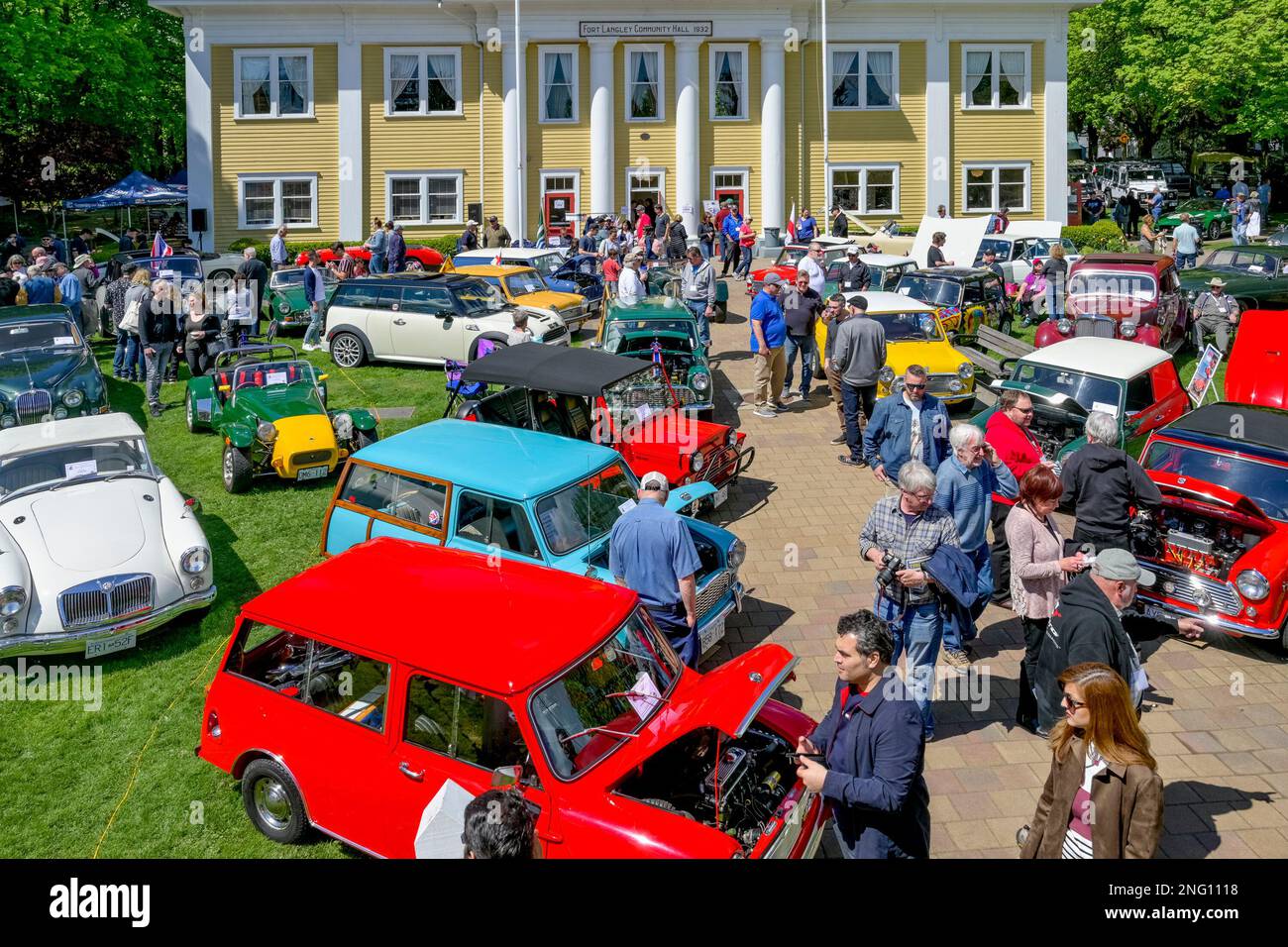 British car show hi-res stock photography and images - Alamy