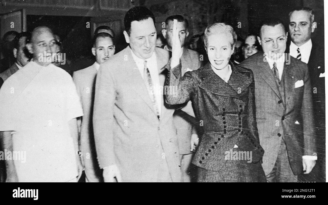 Eva Peron who has been ill for some time, suddenly the Presidente Peroa ...