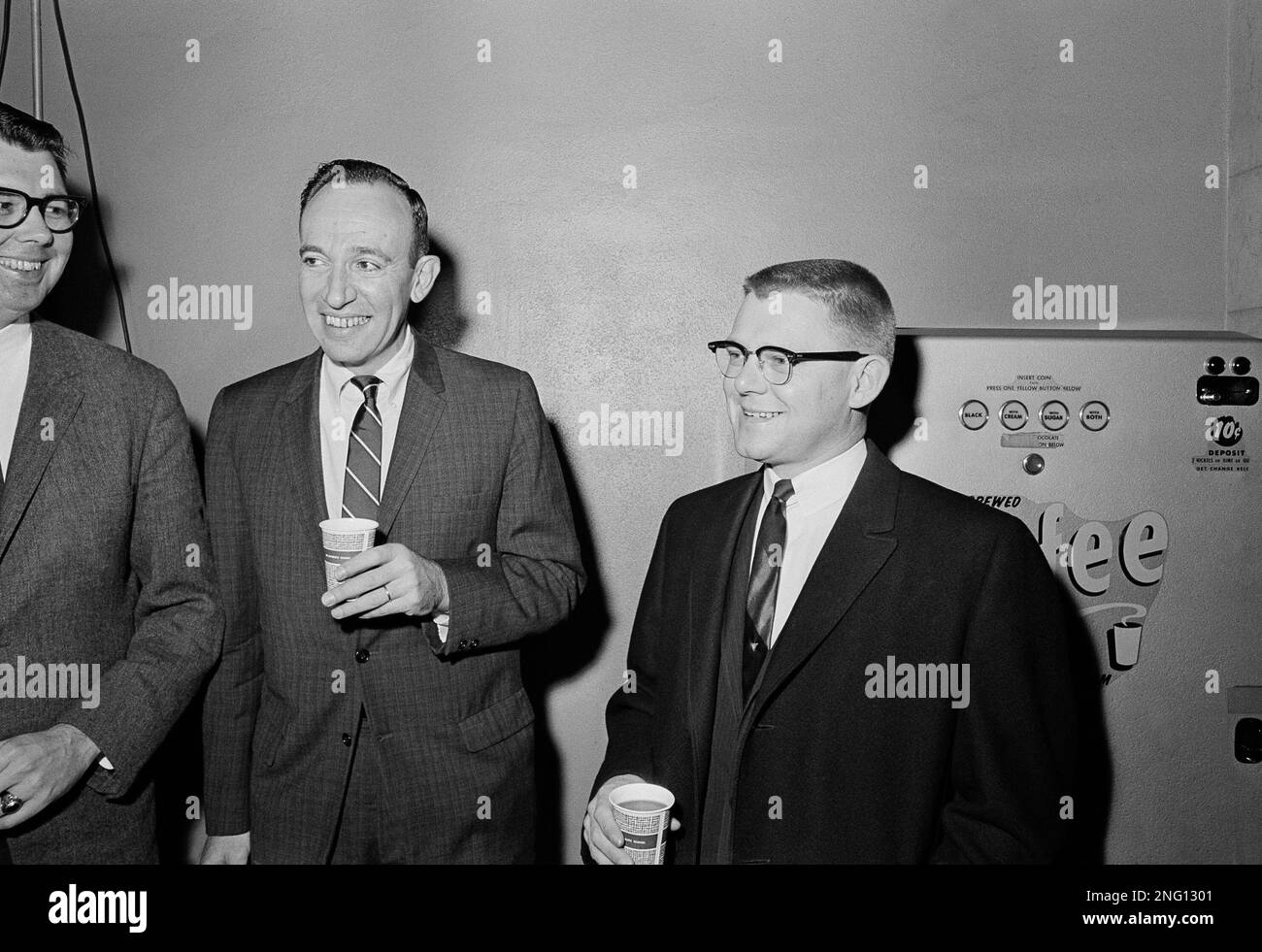 When T. Eugene Thompson, right, arrived at the courthouse for his ...