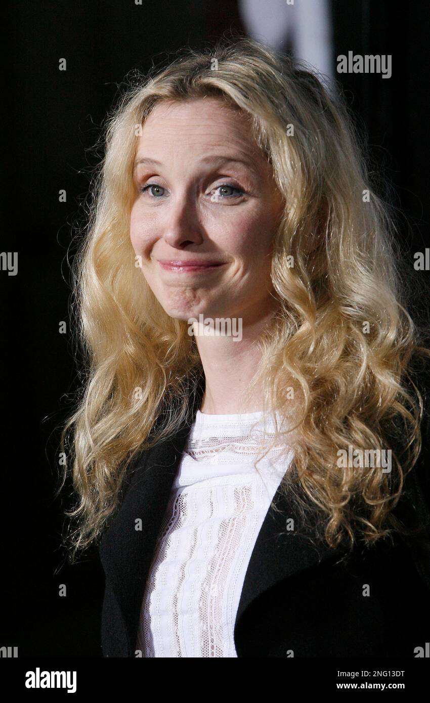 Actress Julie Delpy arrives at the premiere of American Gangster in Los ...