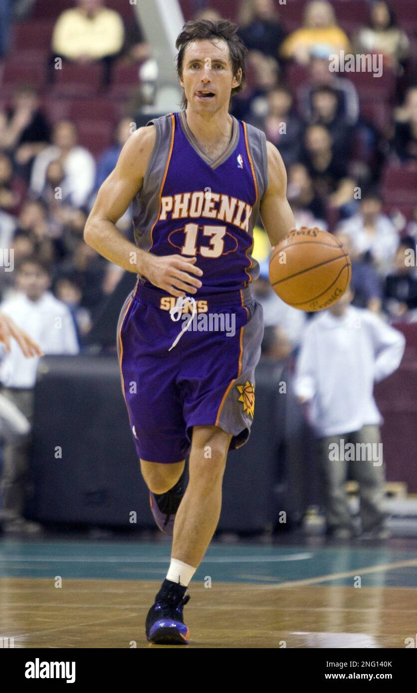 Phoenix Suns point guard Steve Nash during a preseason game #8 against ...