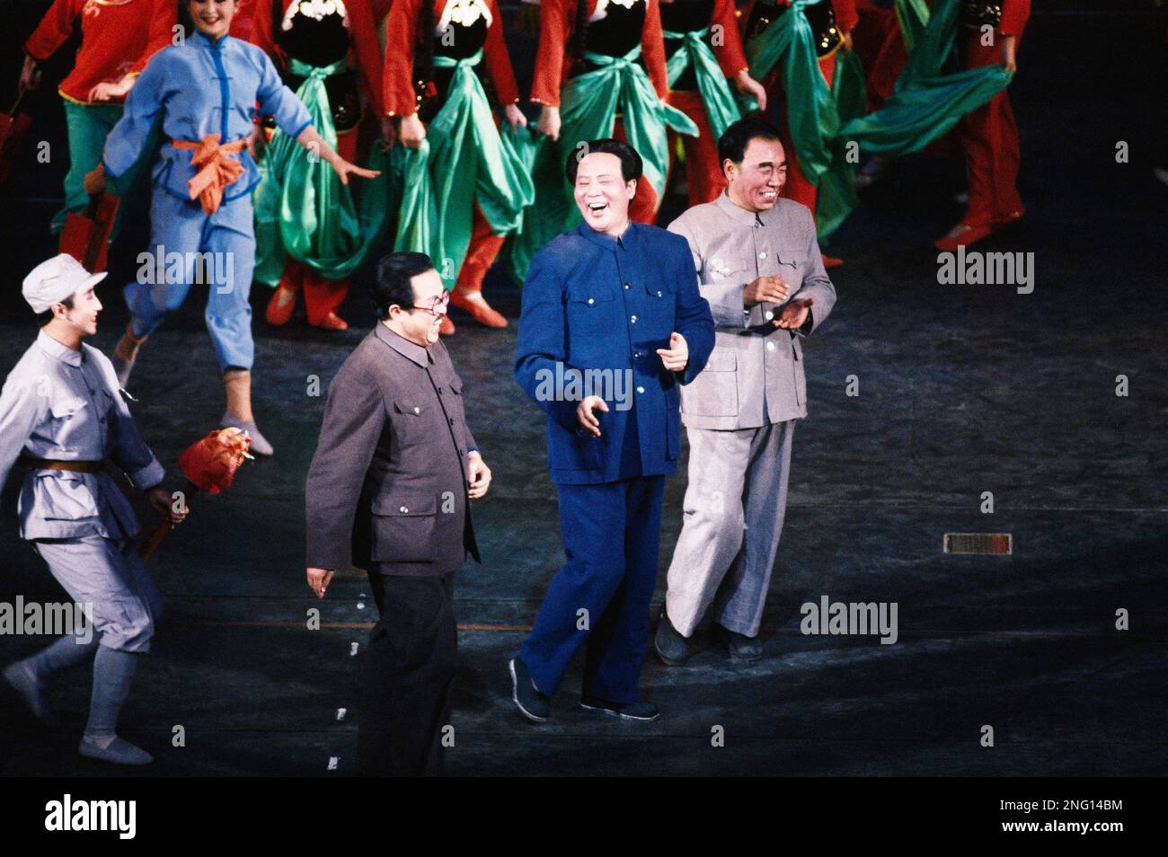 Performers during a song and dance extravaganza with a cast of 1000 ...