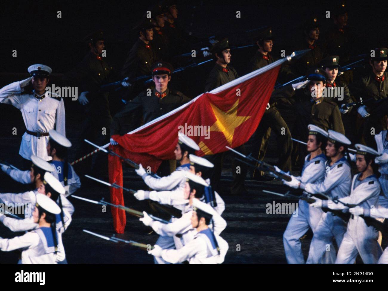 Performers during a song and dance extravaganza with a cast of 1000 ...