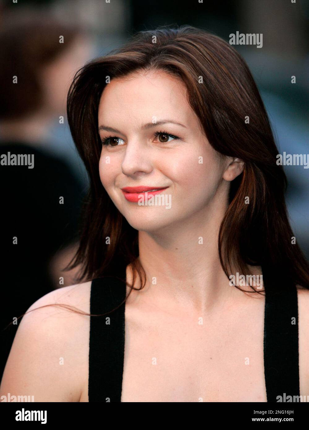 Actress Amber Tamblyn arrives at the 17th Annual Environmental Media ...