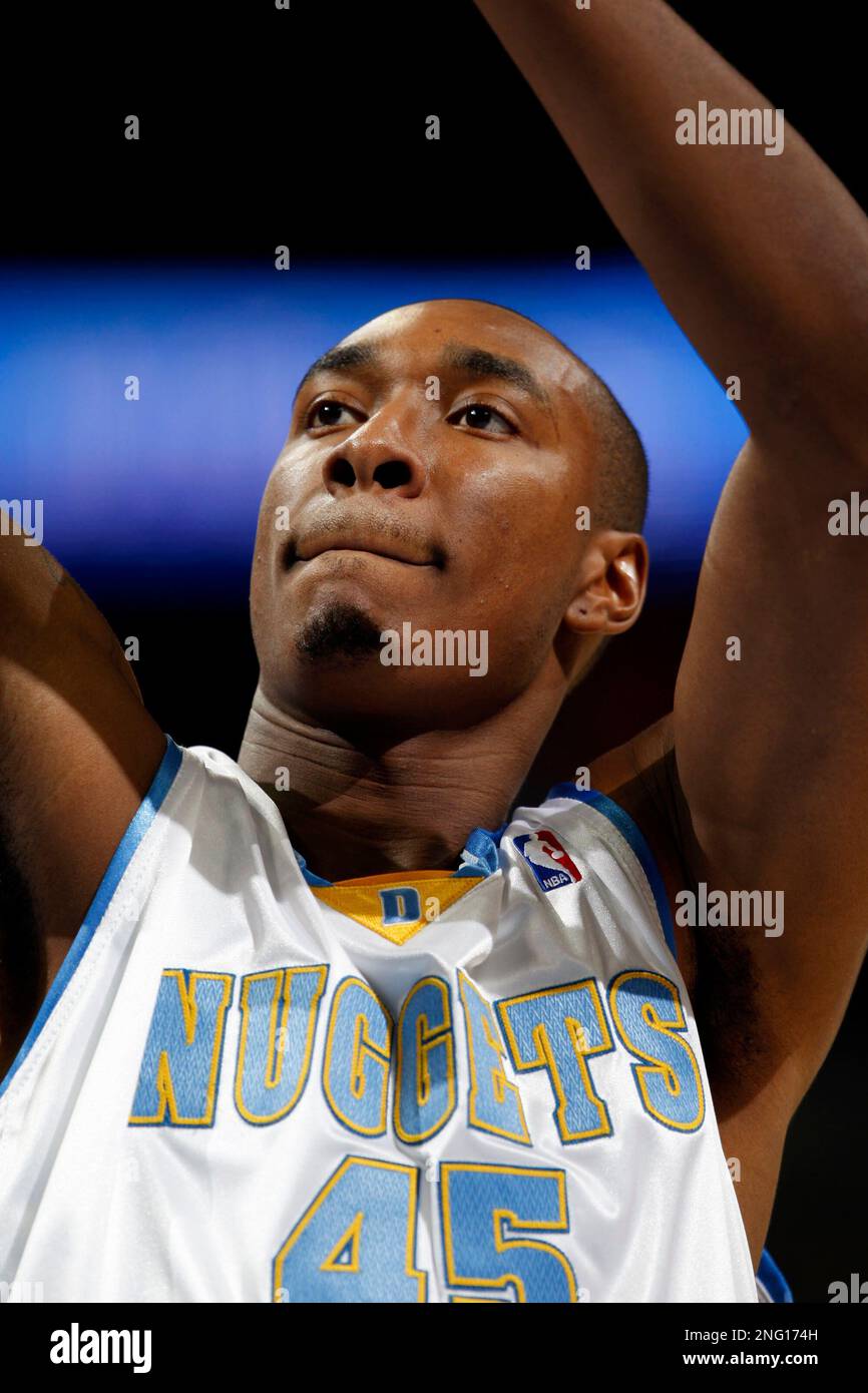 Denver Nuggets center Steven Hunter practices against the Milwaukee ...