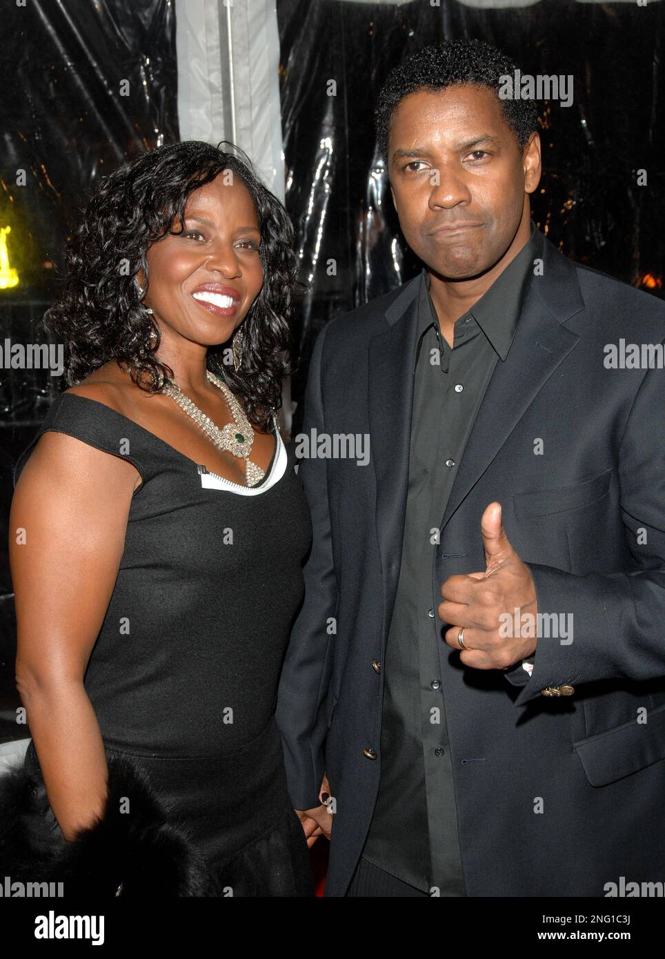 Actor Denzel Washington and wife Pauletta arrive at The Apollo Theatre ...