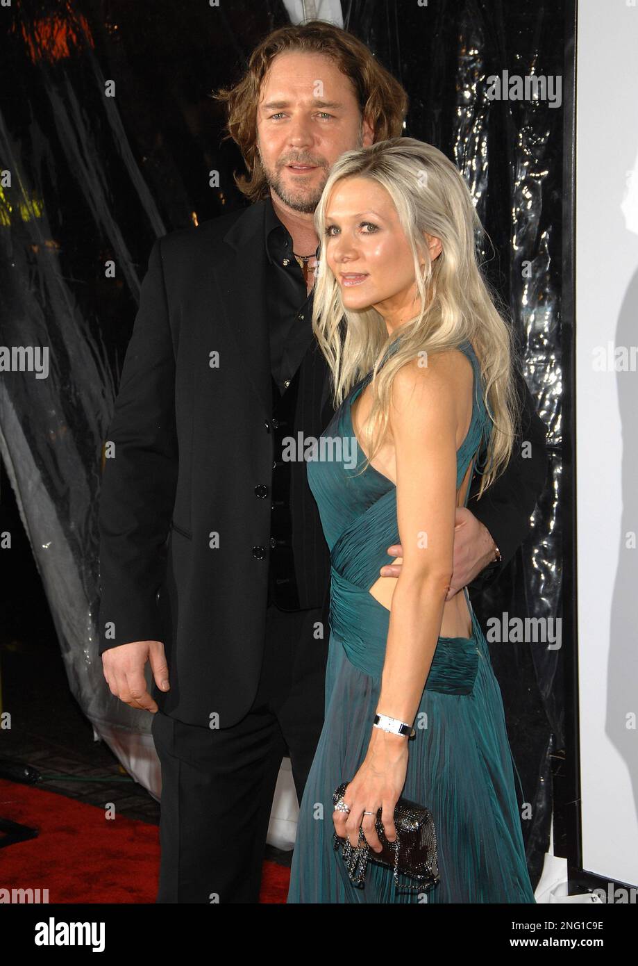 Actor Russell Crowe and wife actress Danielle Spencer attend the world ...