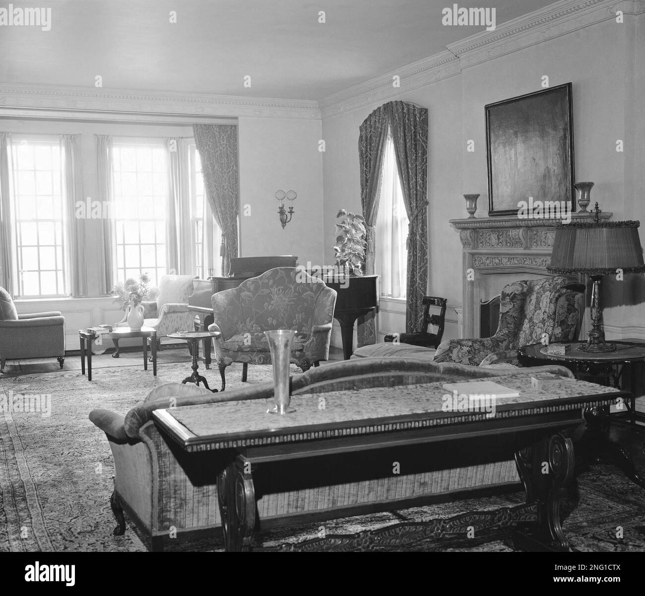 This is the spacious living room of the Merle Thorpe home at Bethesda ...