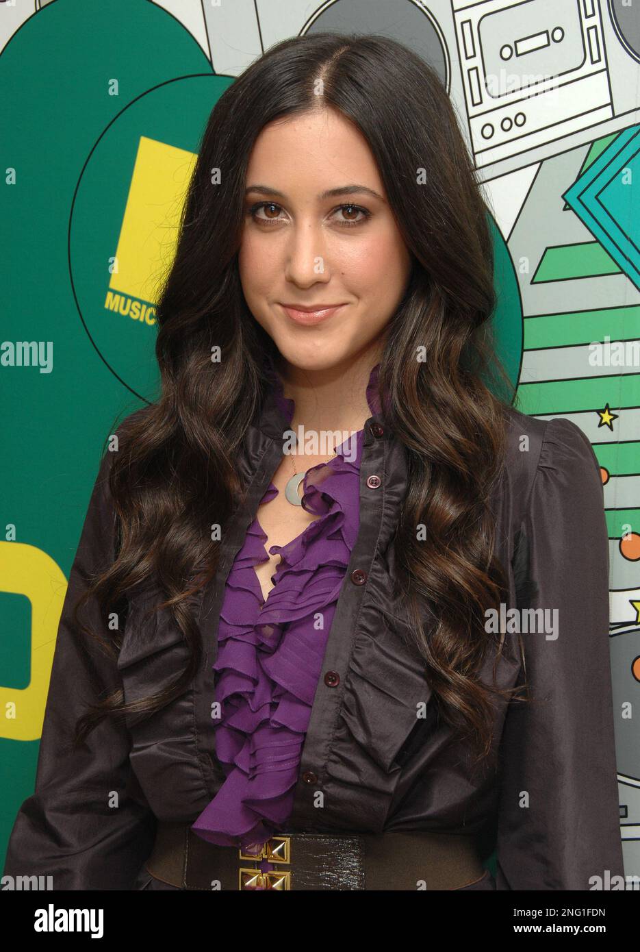 Singer Vanessa Carlton makes an appearance on MTV's "Total Request Live ...