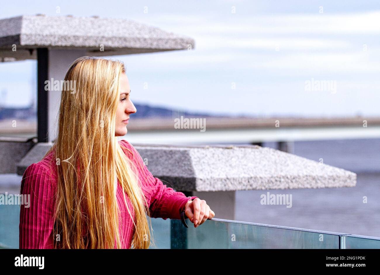 Rhianna Martin, a blonde woman spends the day having her picture taken ...
