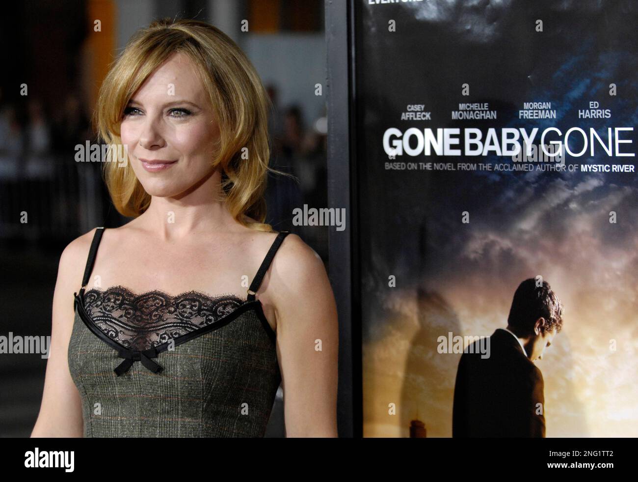 "Gone Baby Gone" cast member Amy Ryan arrives at the Los Angeles ...