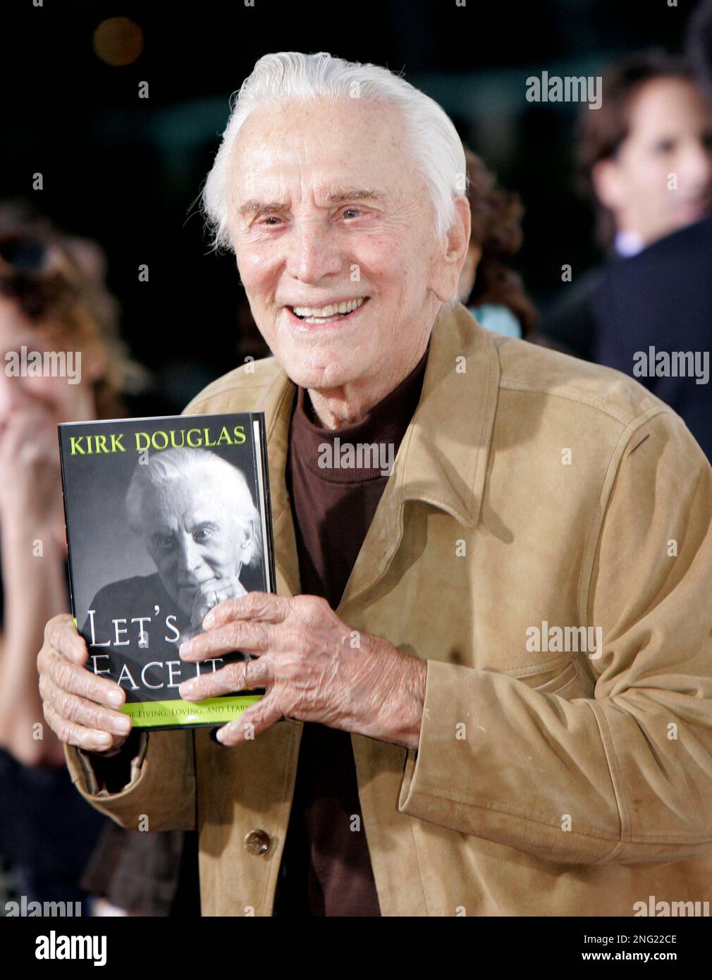 Actor Kirk Douglas arrives at AFI's 40th Anniversary Wednesday, Oct. 3 ...