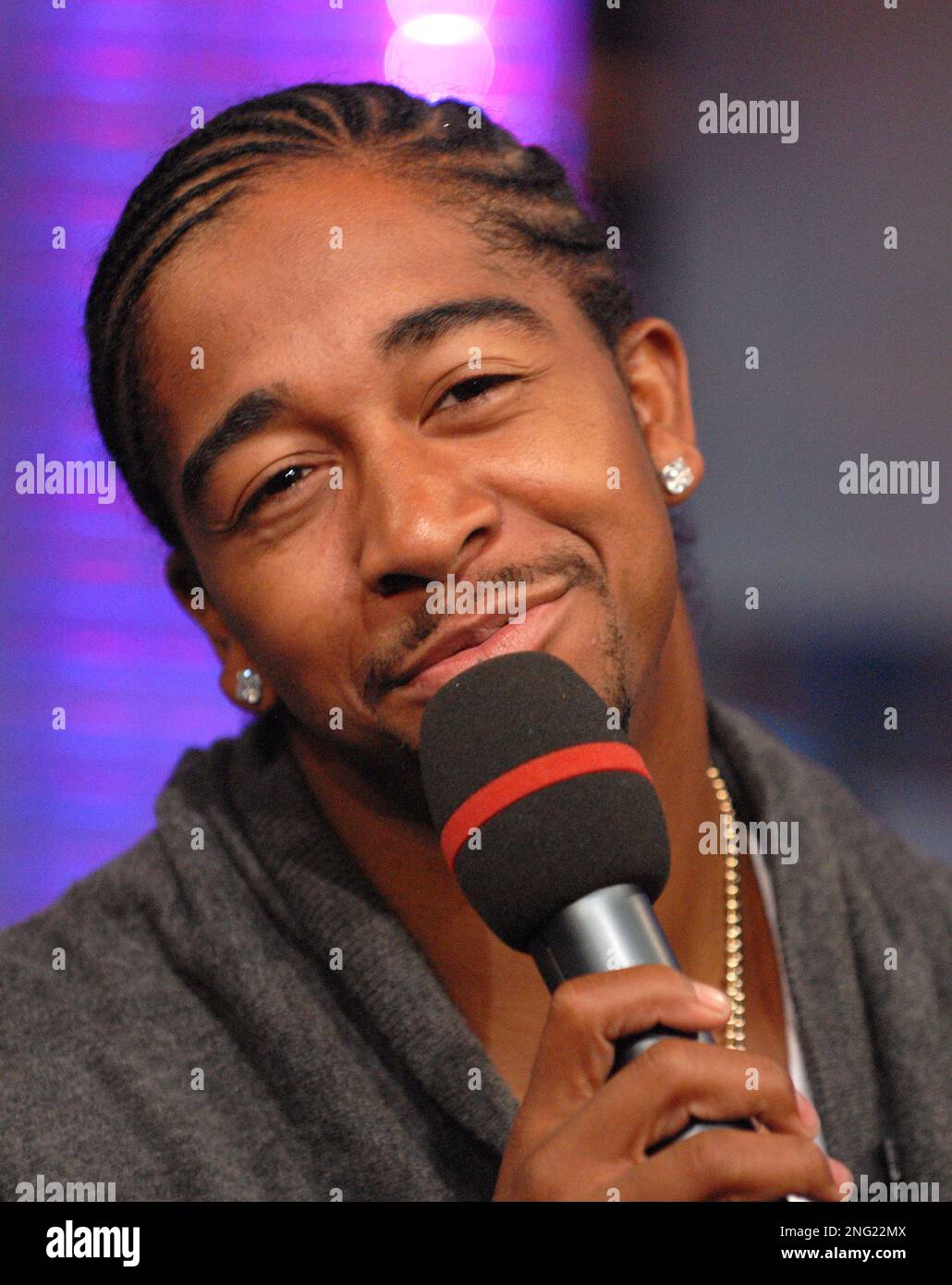 Singer Omarion makes an appearance on MTV's Total Request Live at MTV ...