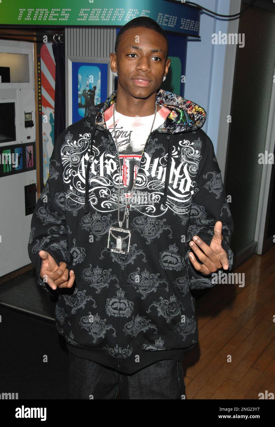 Raooer Soulja Boy makes an appearance on MTV's Total Request Live at ...