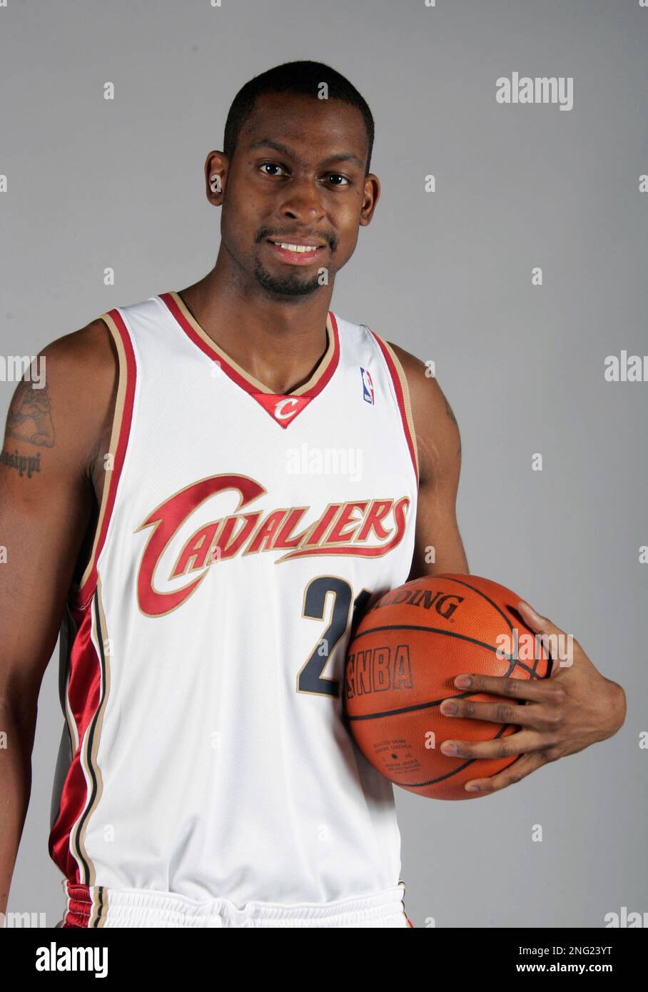 Cleveland Cavaliers' Darius Rice poses at the team's practice facility ...