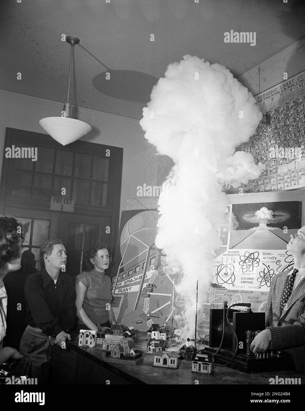 Students set off a simulated atomic bomb explosion during classroom ...