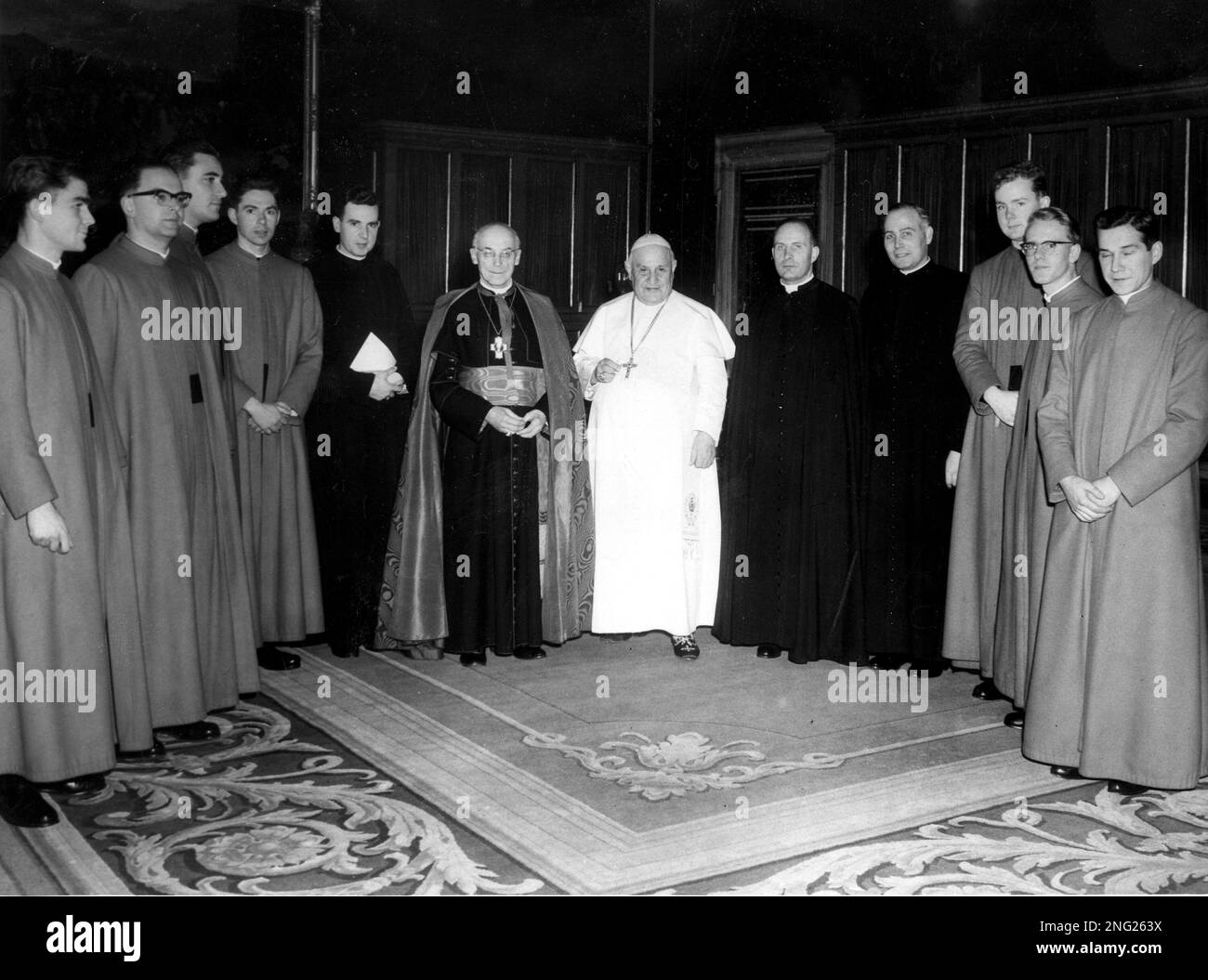 Pope John XXIII, center in white, and Joseph Cardinal Frings ...