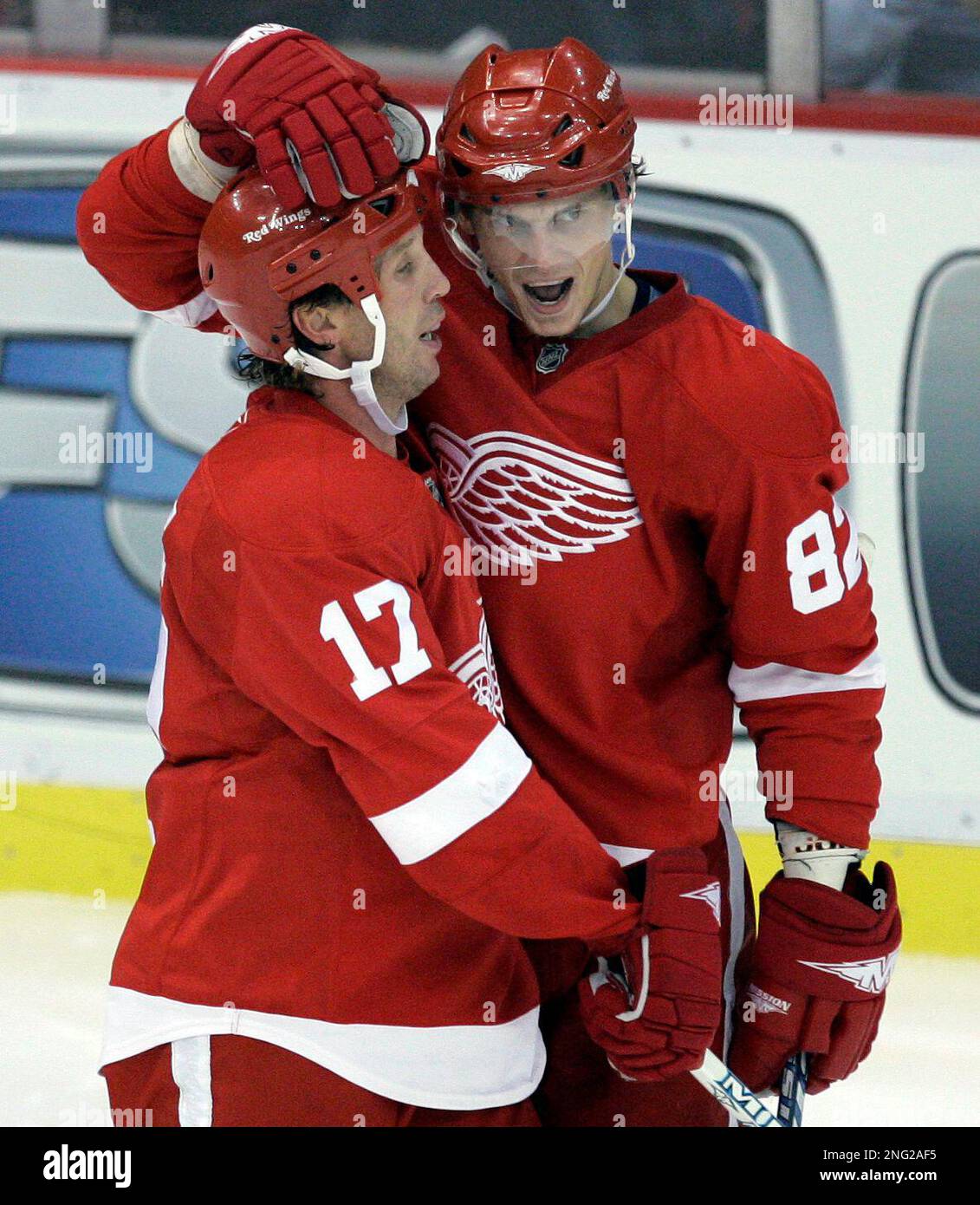 Detroit Red Wings' Dallas Drake (17) celebrates Tomas Kopecky's (82) of ...