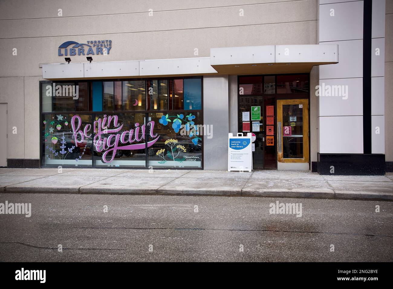Toronto public Library Stock Photo - Alamy