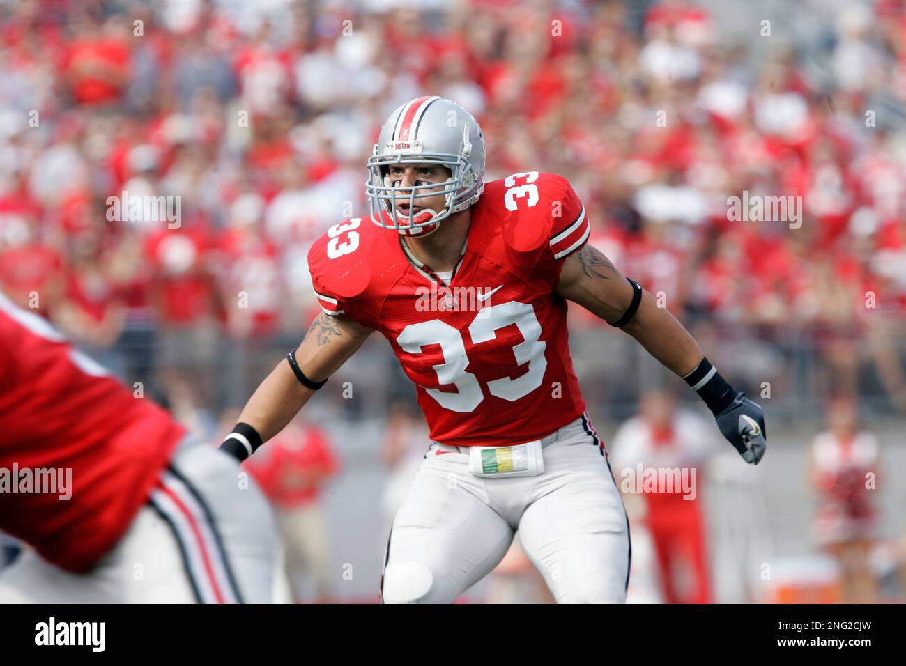 Ohio State linebacker James Laurinaitis (33) waits for a snap Saturday ...