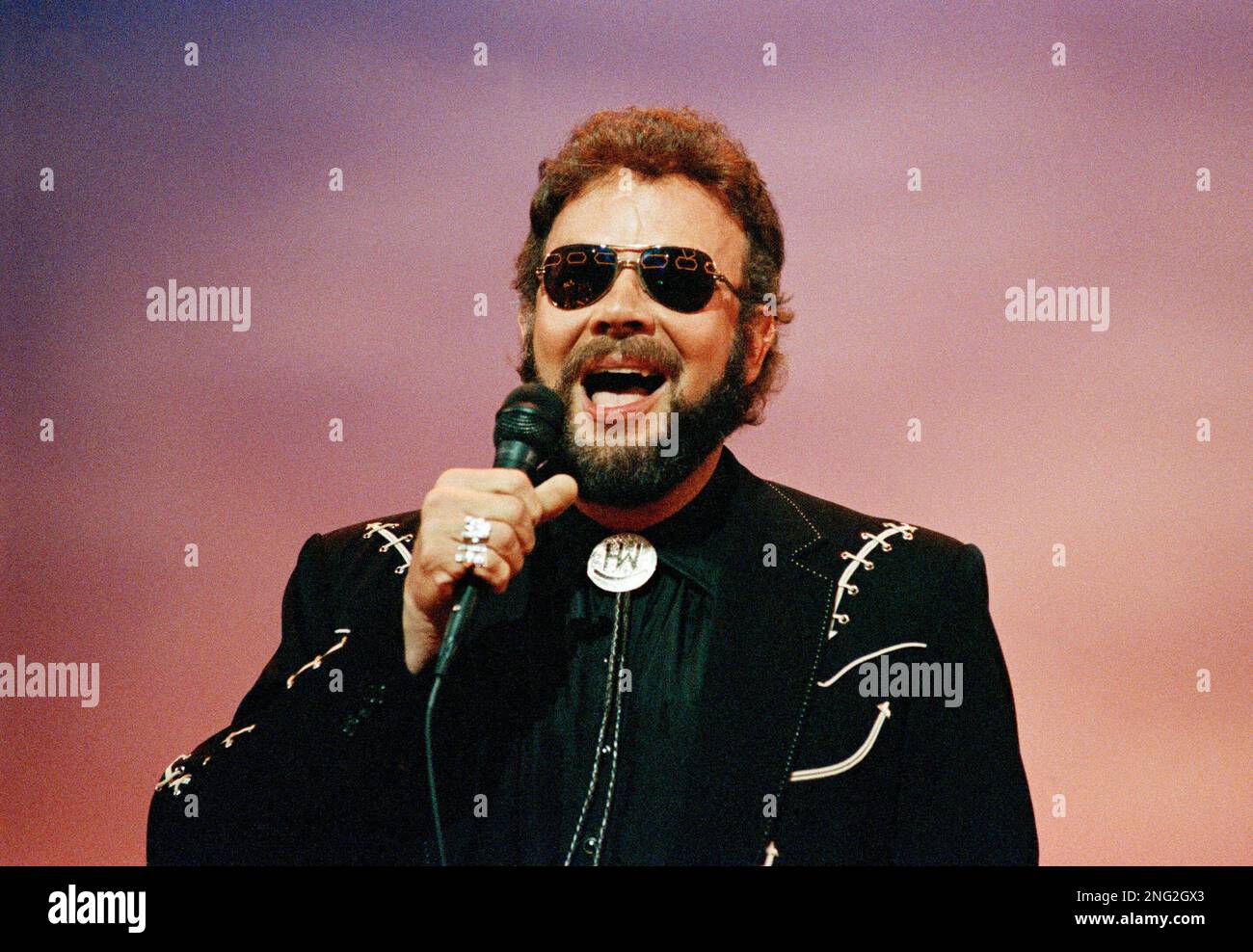 Country singer Hank Williams, pictured at the 1989 Country Music ...