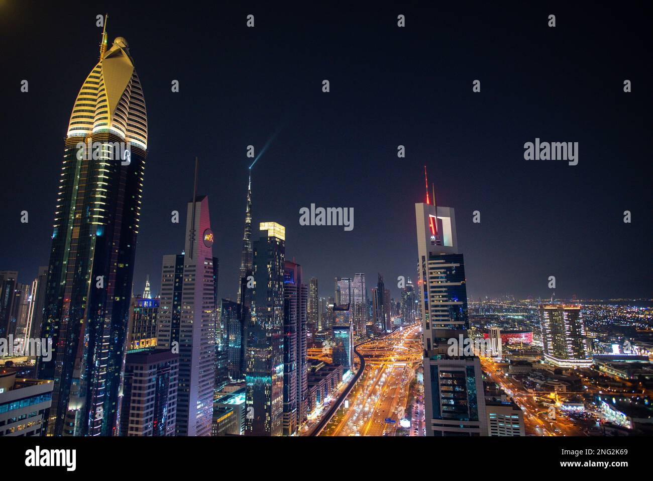 Amazing view of Dubai at sunset Stock Photo - Alamy
