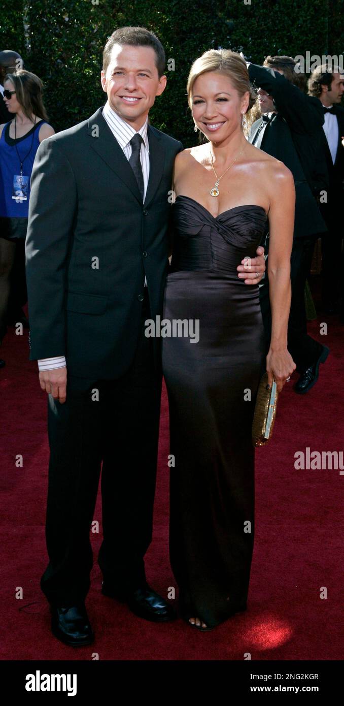 Jon Cryer and his wife Lisa Joyner arrive for the 59th Primetime Emmy ...