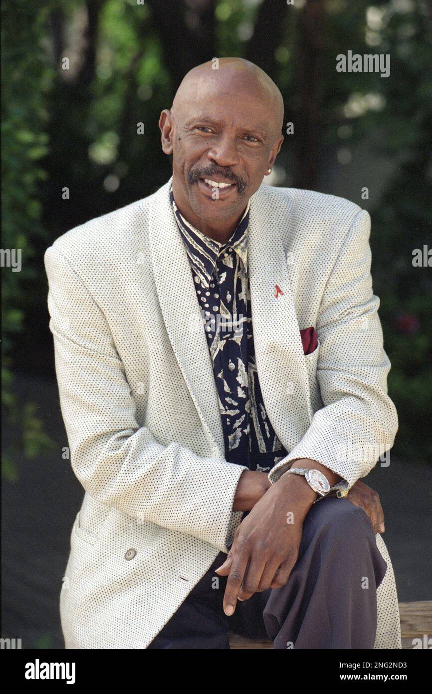 Actor Louis Gossett, Jr. poses in his manager's home in Beverly Hills ...