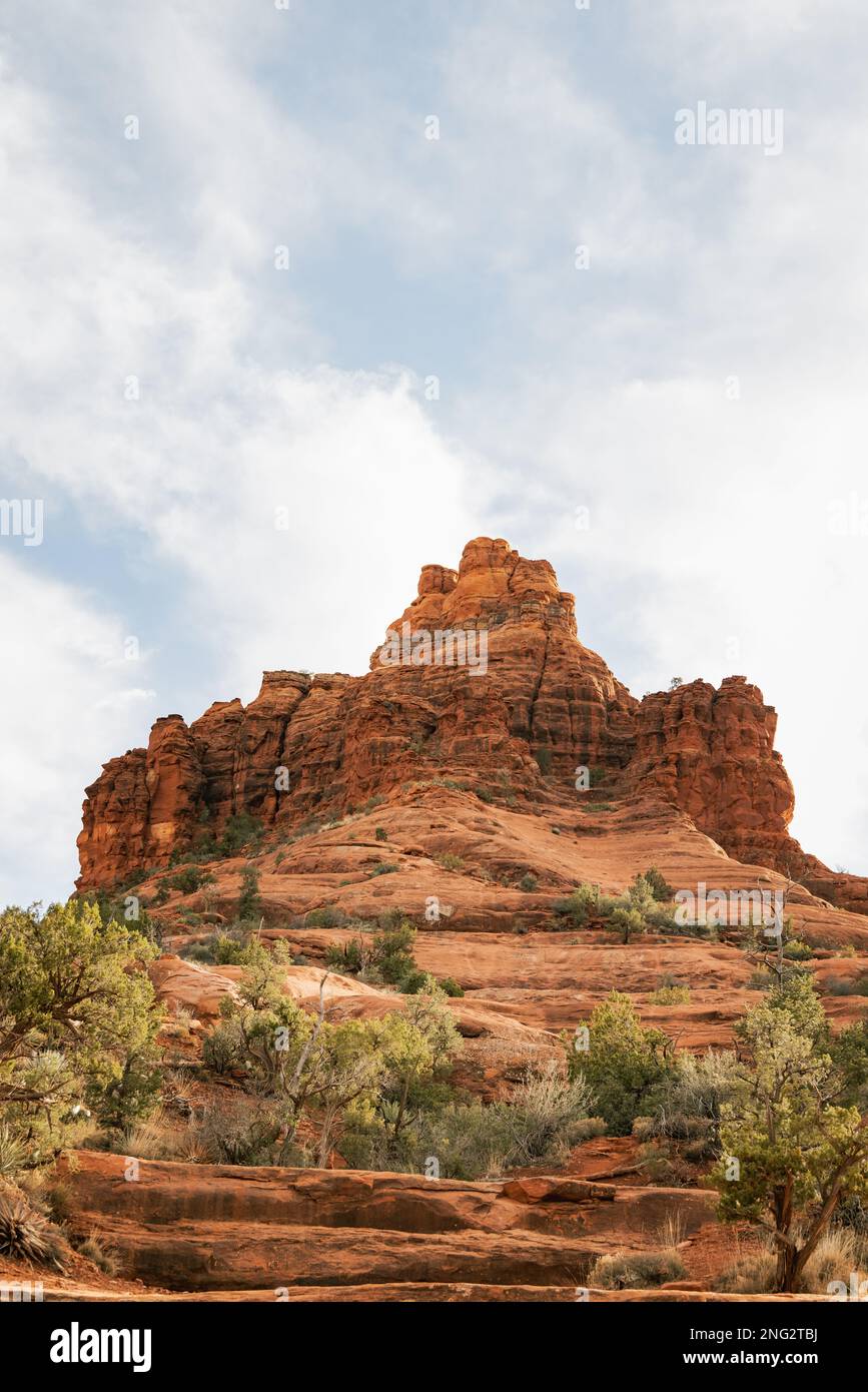 Beautiful Bell Rock at red rock formations in coconino national forest ...