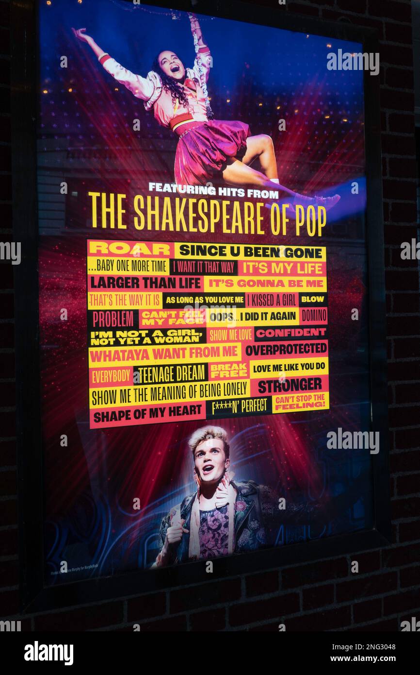 "& Juliet" Advertising sign at the Stephen Sondheim theatre in New York ...