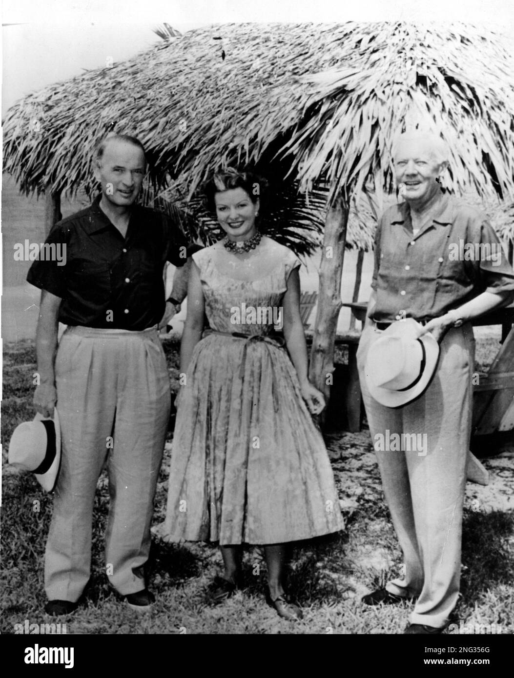 Undated image Alfried Krupp von Bohlen und Halbach, left, and his wife ...