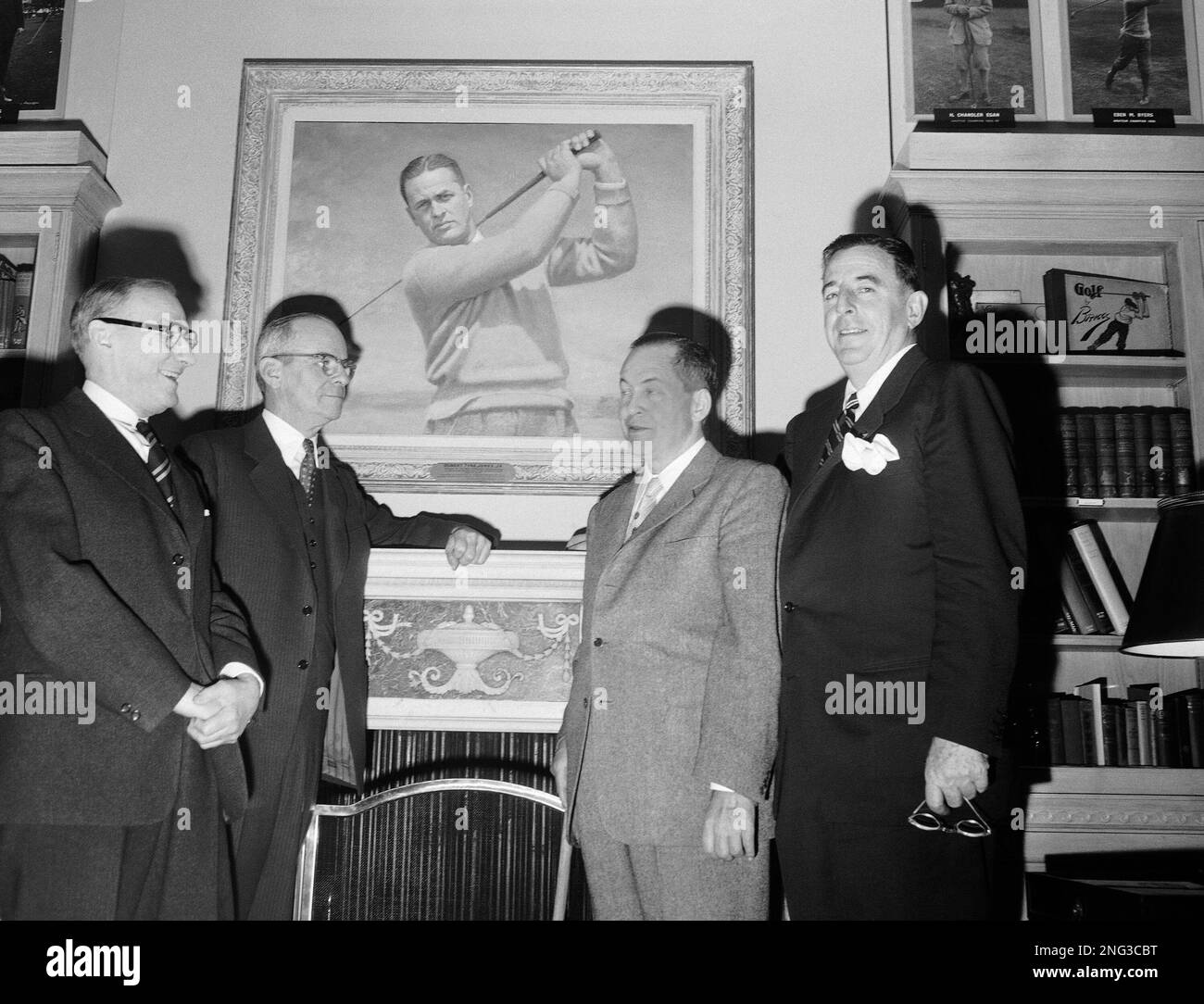 Unveiling of the Bobby Jones painting at Golf House in New York, Jan ...