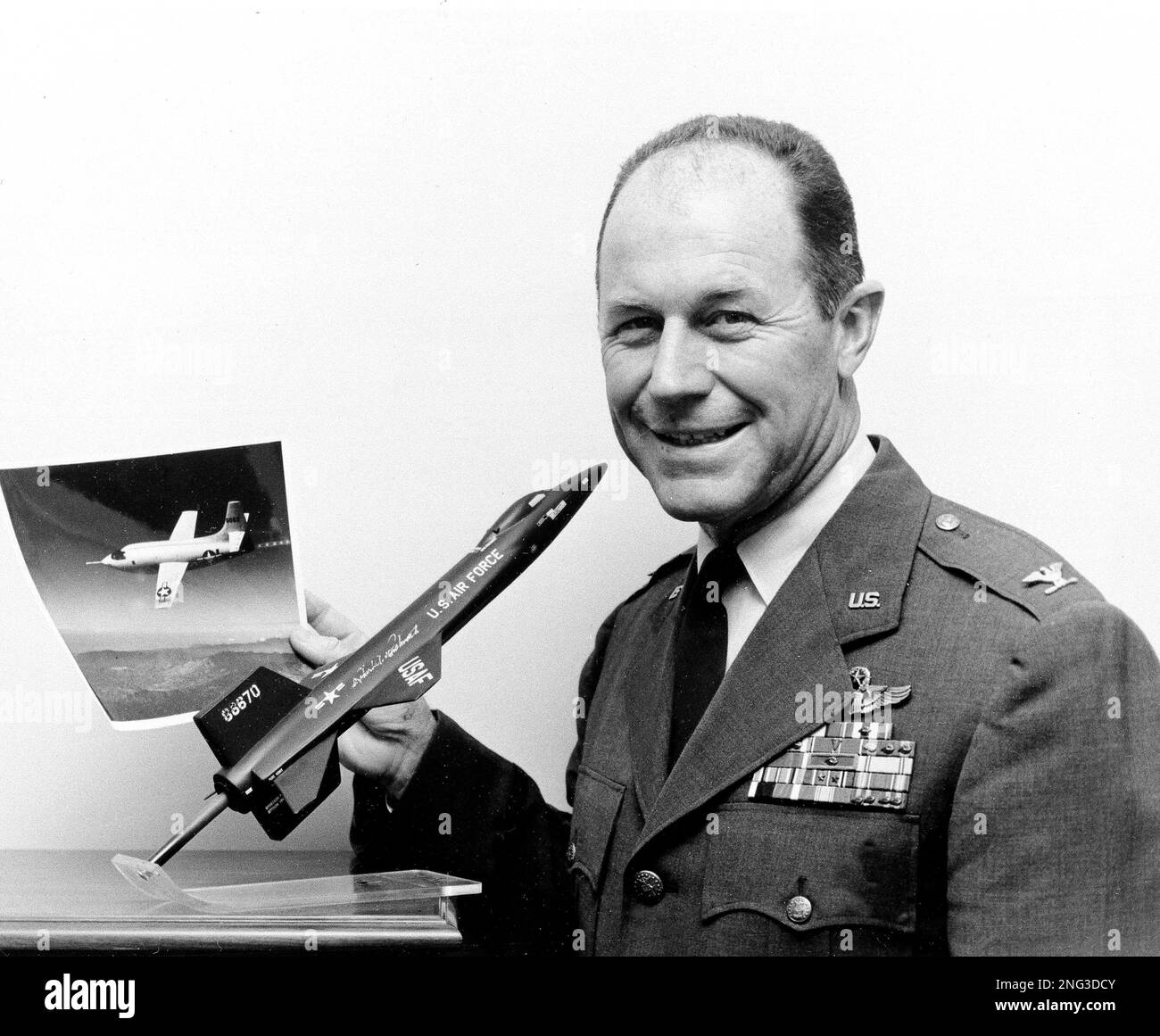 Col. Chuck Yeager is seen, 1962. (AP Photo Stock Photo - Alamy Col. Chuck Yeager is seen, 1962. (AP Photo Stock Photo - Alamy