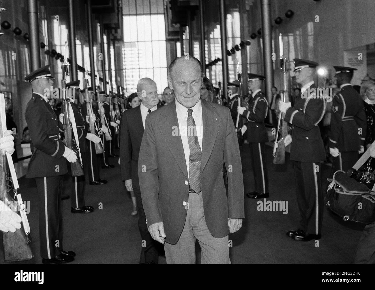 Former astronaut Chuck Yeager arrives at the Kennedy Center for the ...