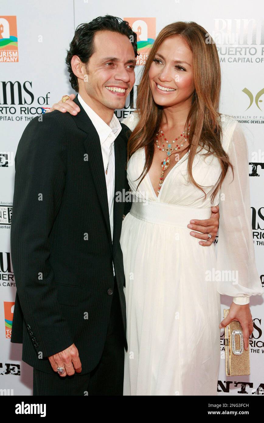 Jennifer Lopez, right, and Marc Anthony arrive at the premiere of "El ...