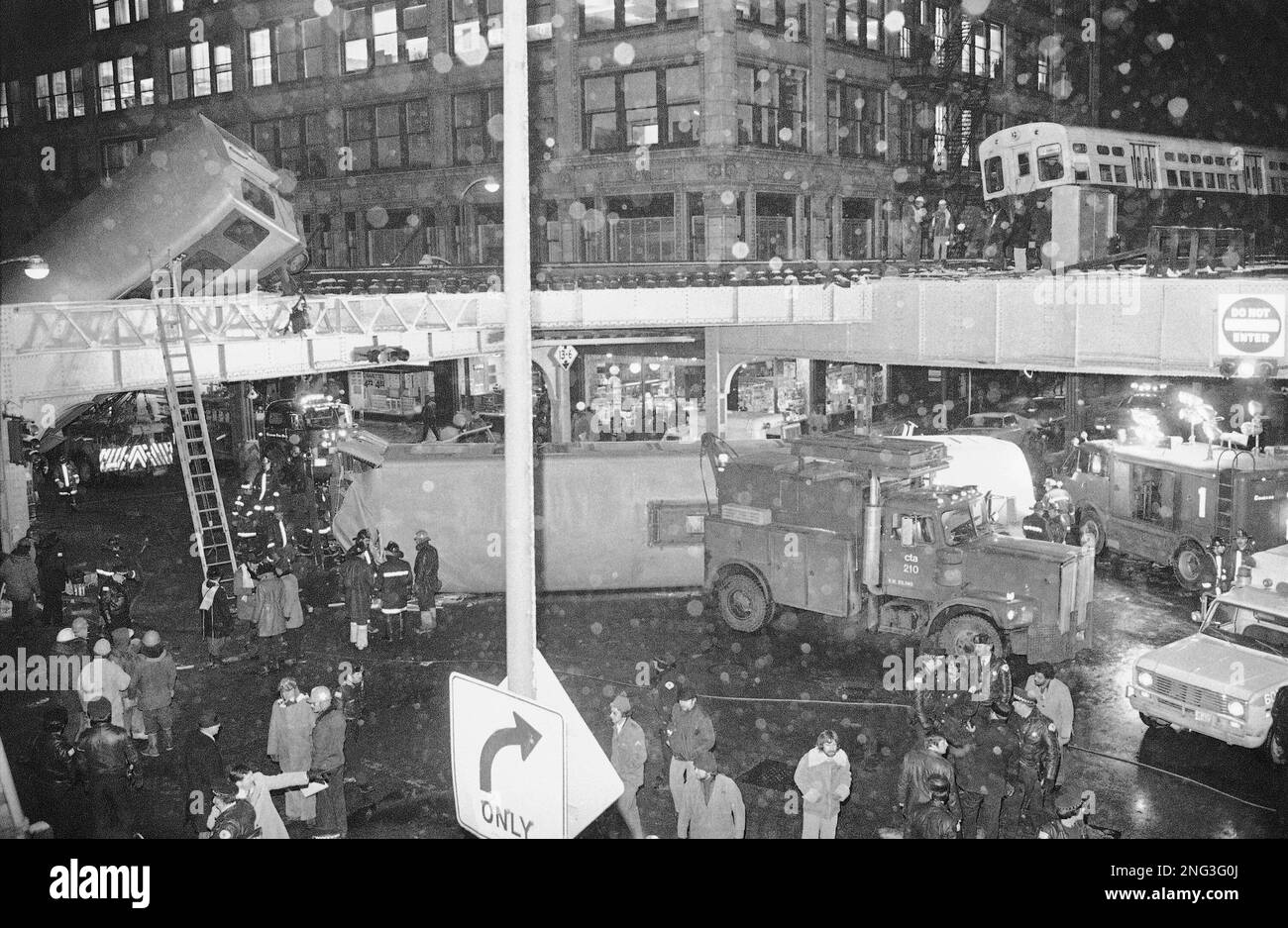 This was the scene in Chicago's Loop Feb. 4, 1977 following the crash ...