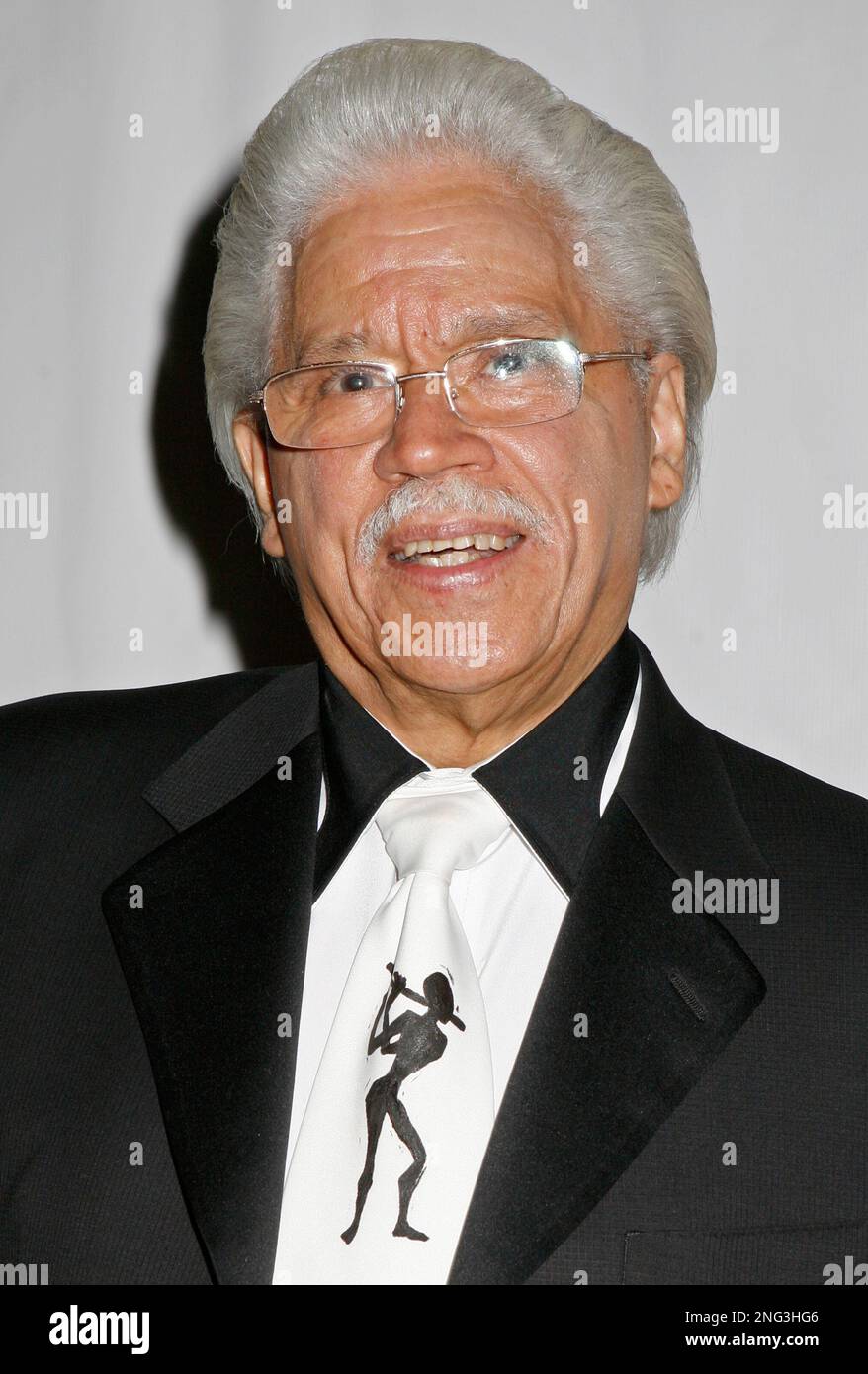 Musician Johnny Pacheco arrives at the premiere of 'El Cantante ...