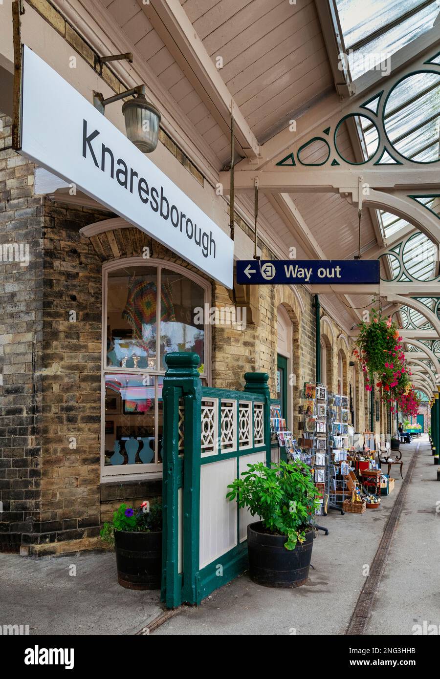 Harrogate north yorkshire england victorian hi-res stock photography ...