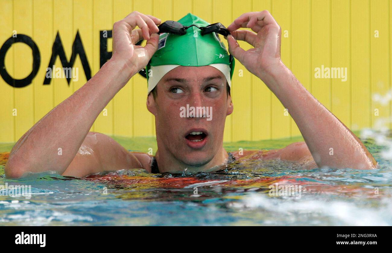 South Africa's Troyden Prinsloo reacts after winning the men's 800m ...